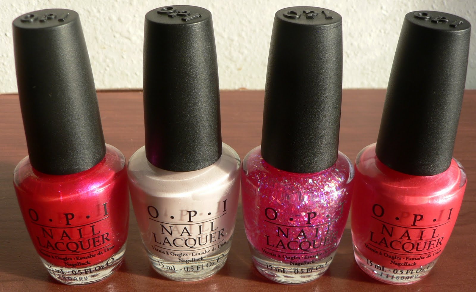 Beauty and the Mess : Huge, Absurd Collective Nail Polish Haul!