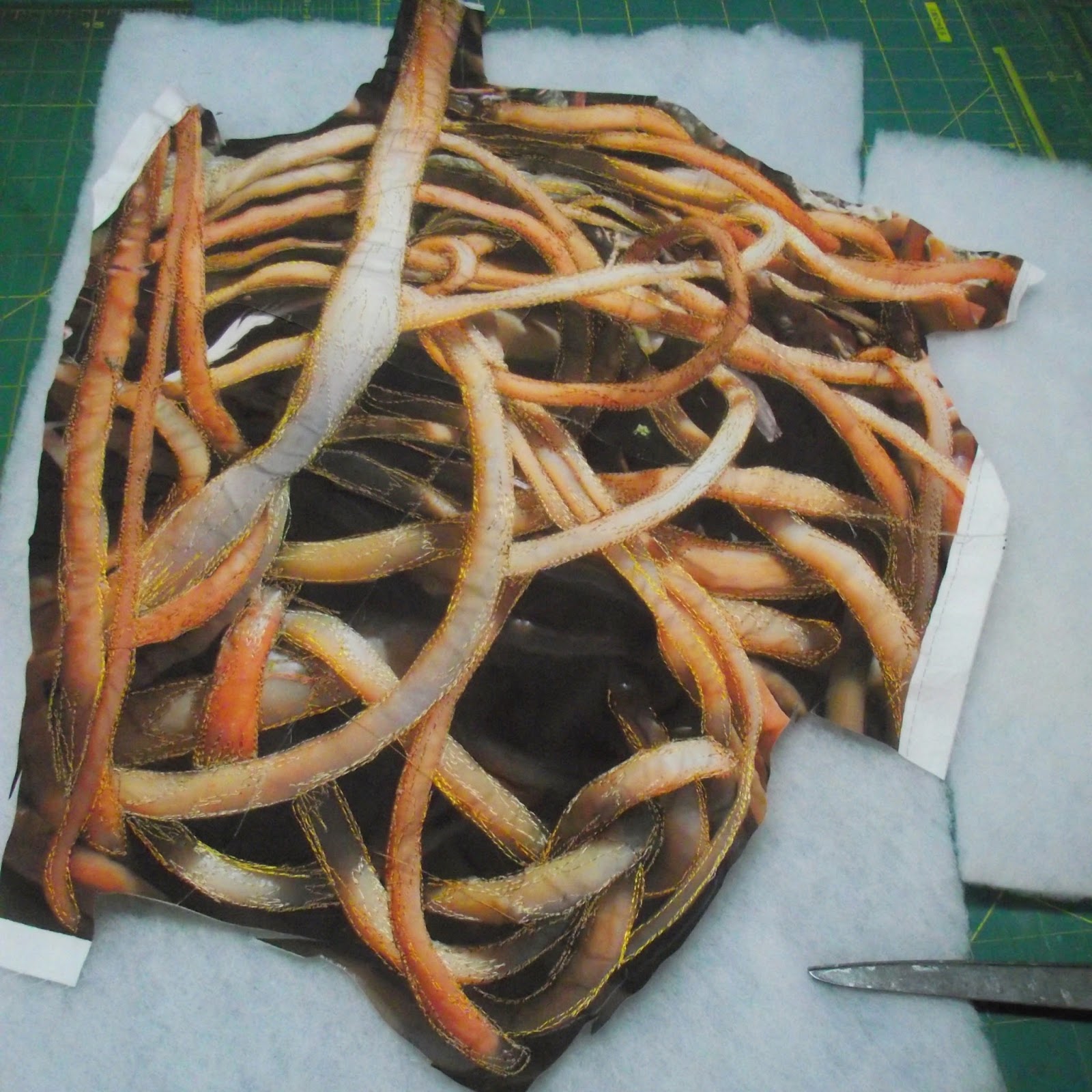 Amy's Etcetera: Kelp Knot