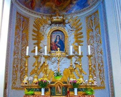 Donna Roomassa: Santa Maria delle Luce