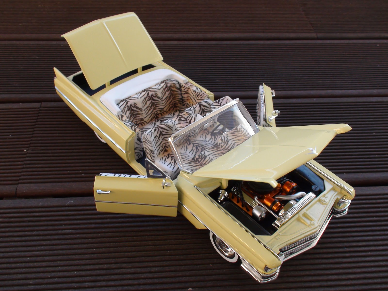 Pseudo Cars: Cadillac Series 62 (1963) - Scarface
