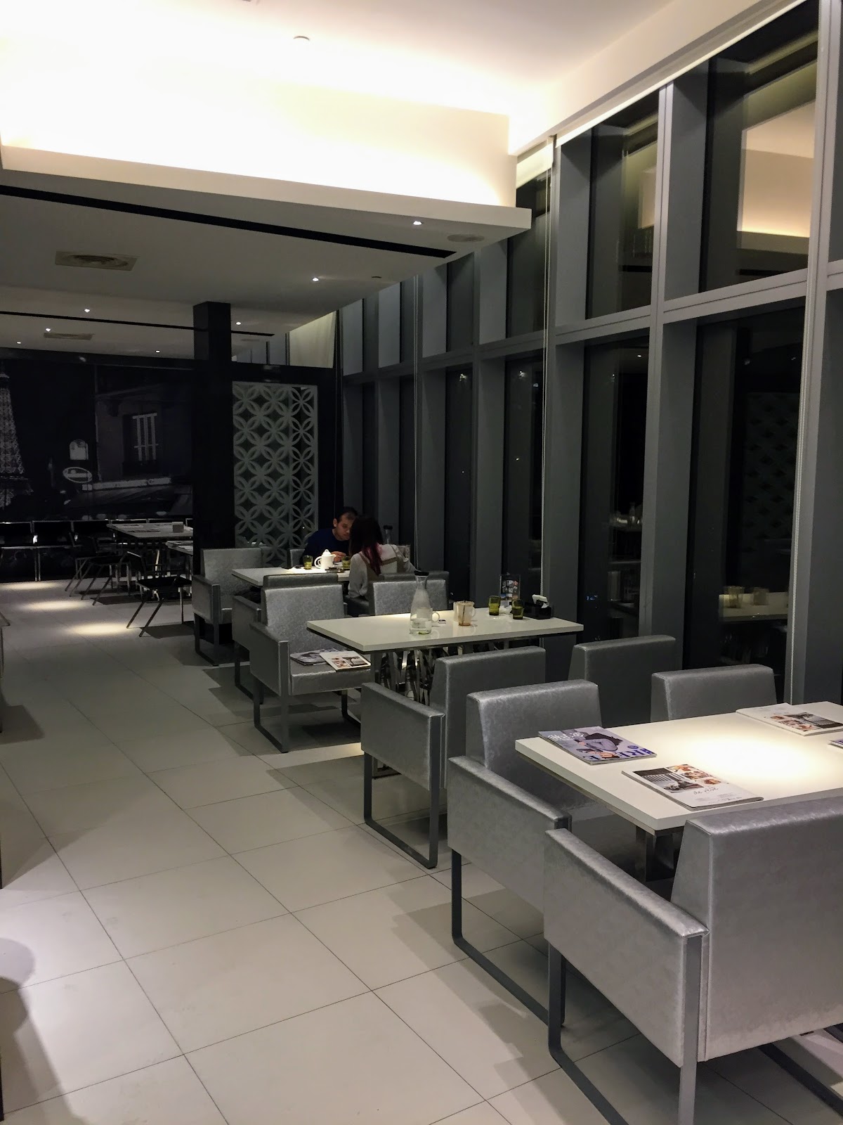 如法國巴黎街頭般的優閒--德爾芙咖啡de rêve café（板橋大遠百店）