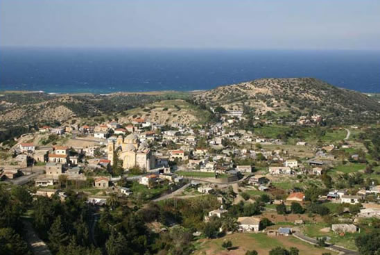 ΘΗΒΑALARM: ΤΟ ΚΑΤΕΧΟΜΕΝΟ ΧΩΡΙΟ ΑΚΑΝΘΟΥ ΚΑΙ Η ΕΚΛΗΣΙΑ ΤΟΥ ΧΡΥΣΟΣΩΤΗΡΑ ...