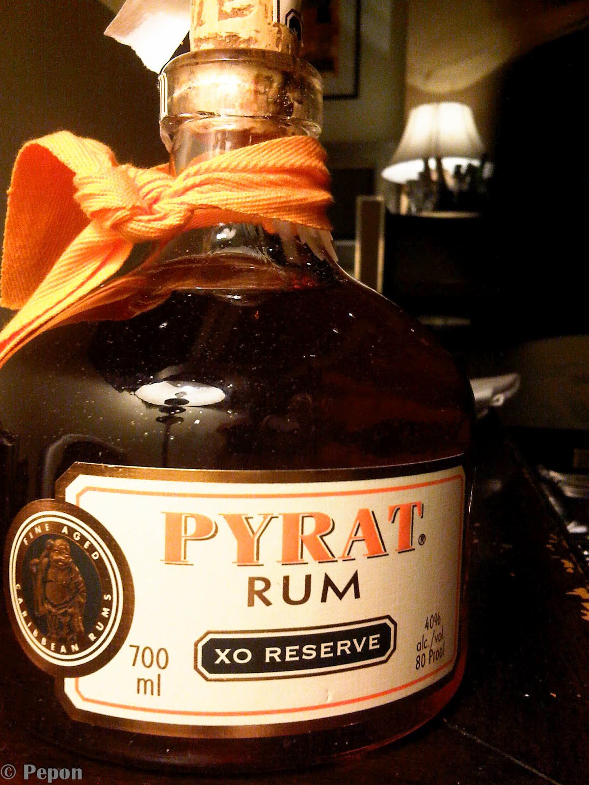 Vinos, Viandas, Viajes y demás Placeres: Ron Pyrat XO Reserve, fusión ...