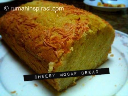 Cara Membuat : Cheesy Mocaf Bread by rumahinspirasi.com ~ MOCAFindo