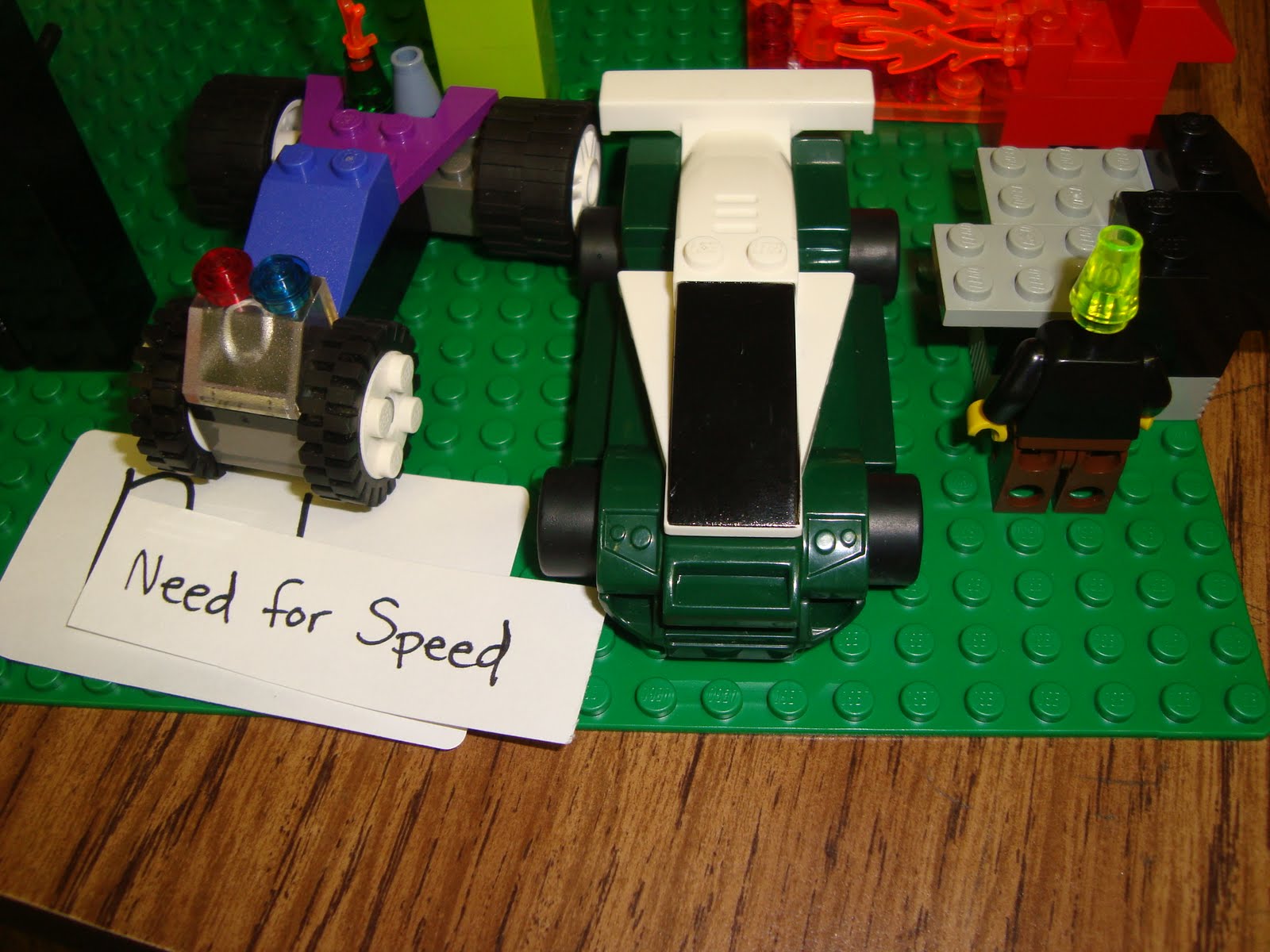 Wiggle, Poke, Giggle, Zoom: Another LEGO ART class