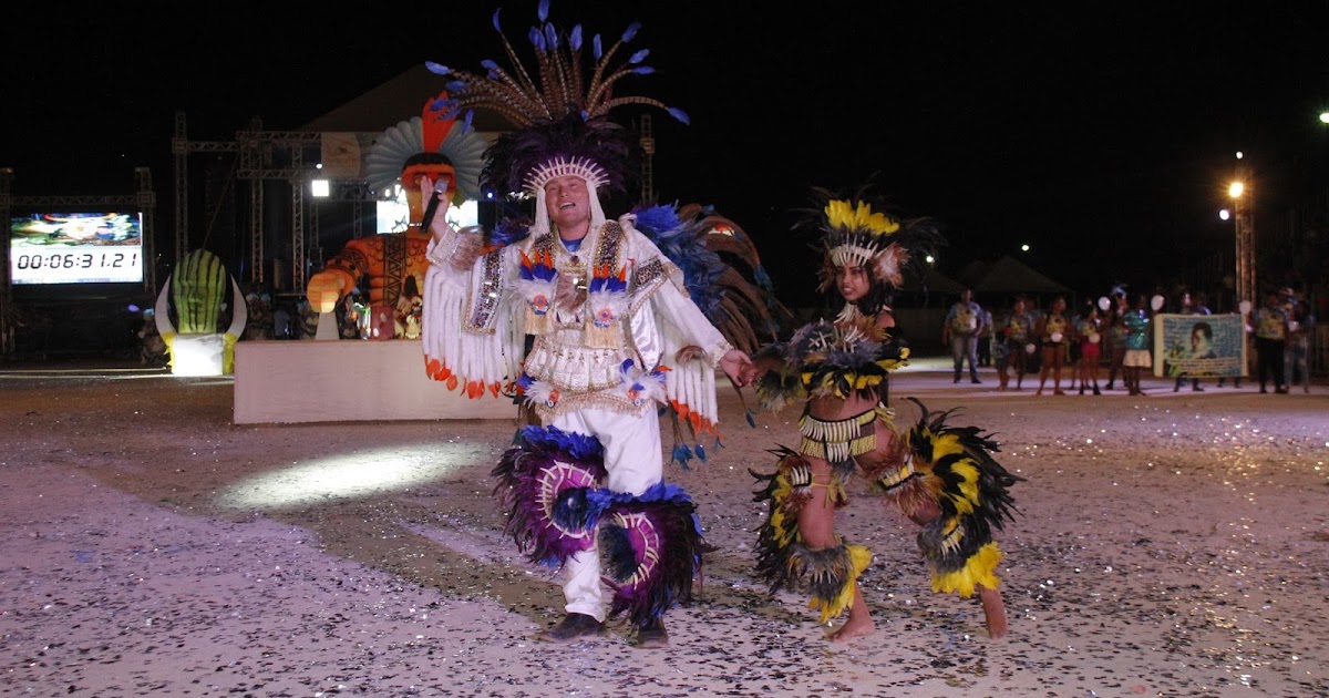Zekatraca: Encontro dos bois bumbás no evento da Guarnecer