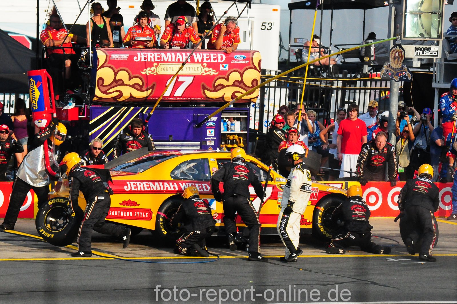North Carolina: NASCAR Pit Stop