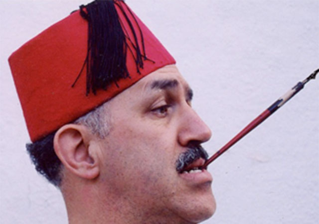 Topi-Topi Unik Dari Beberapa Negara Di Dunia - Berita Aneh dan Unik Terbaru