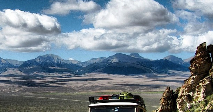 daily timewaster: Friday Open Road