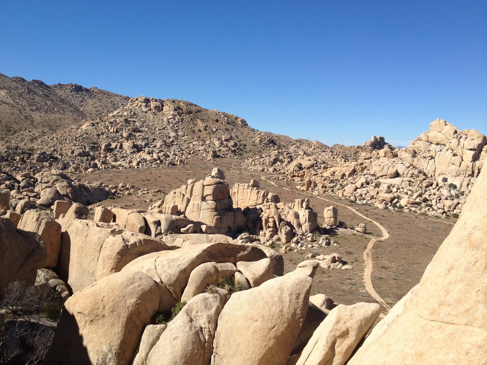 Lele Kawa: Going vertical at Valley of the Moon, CA