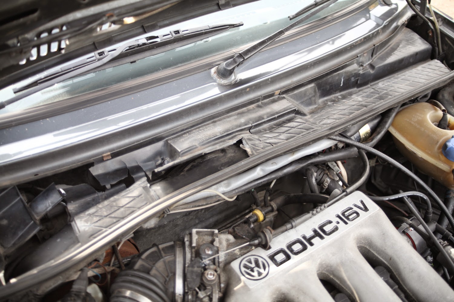 Life with a 1989 VW Golf Mk2 GTI 16V: April 2015