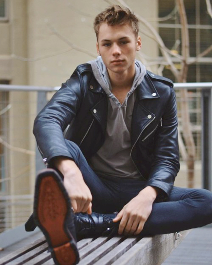 Sun Seekerz!: Kline Barfield 2