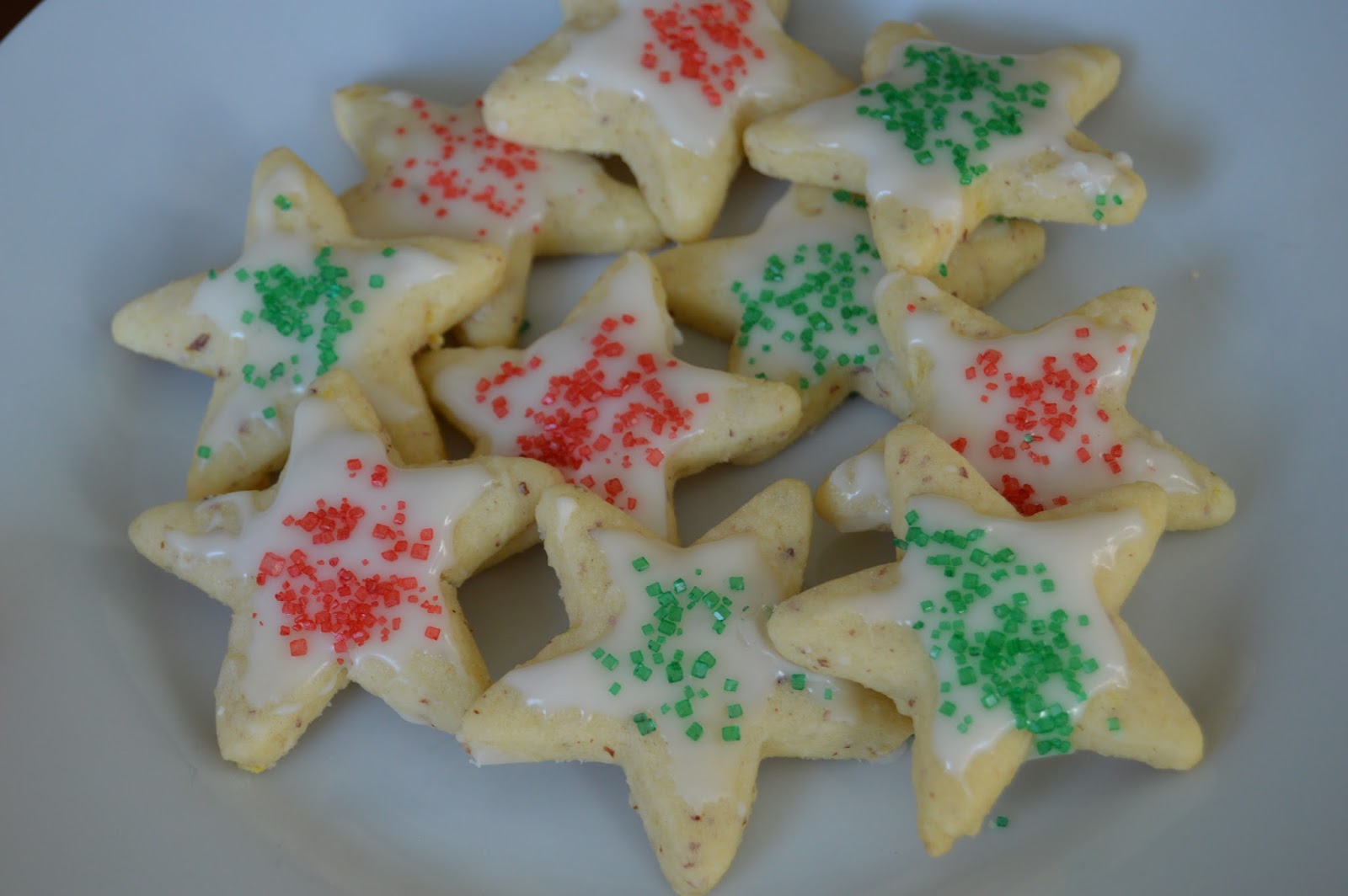 Go Seize the Day: Lemon Almond Star Cookies
