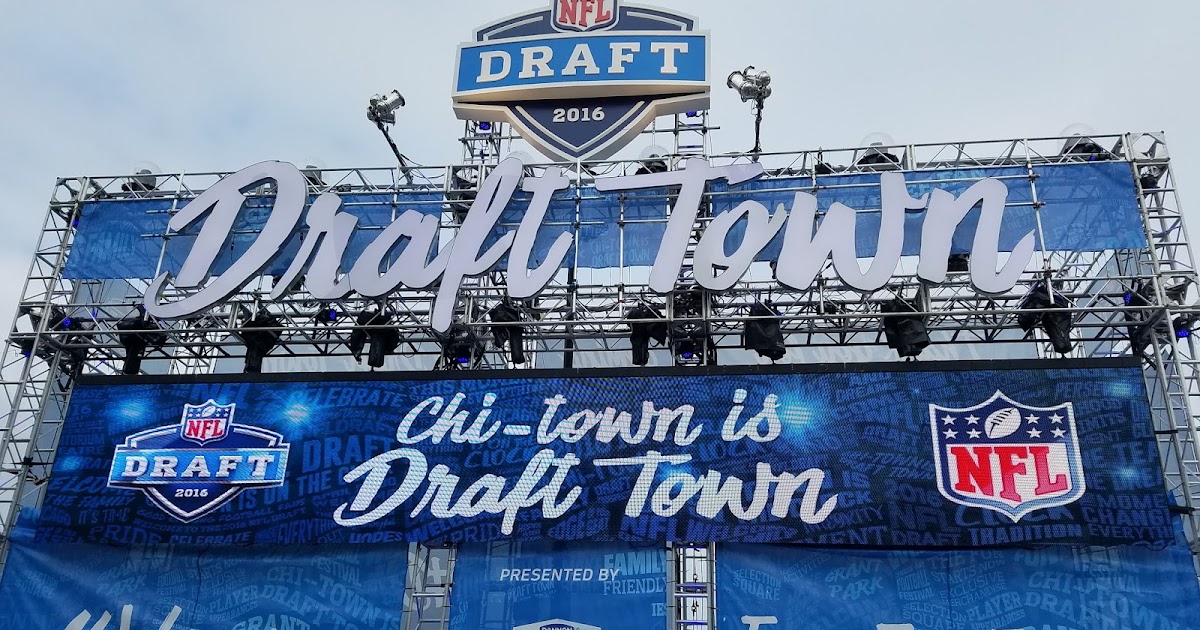 The Siberian American: Our Chicago NFL Draft Town Experience 2016
