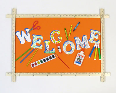 High 5! - Our english corner: WELCOME TO THE ENGLISH CLASS!