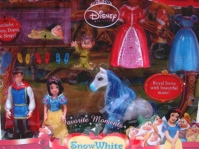 Filmic Light - Snow White Archive: Snow White PVC Figure Sets