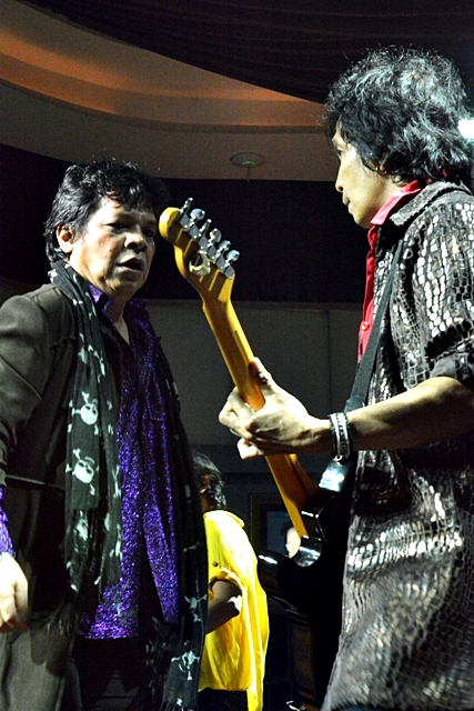 dionMomongan: Acid Speed Band, Sudah 35 tahun dan Still Live!