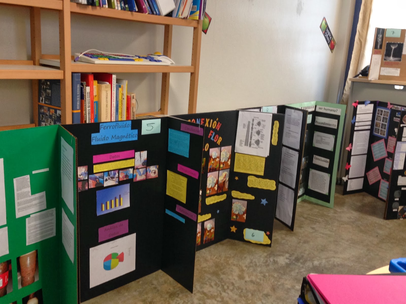 Biblioteca de la Escuela Alfredo Dorrington: Exhibicion de Proyectos de ... Biblioteca de la Escuela Alfredo Dorrington: Exhibicion de Proyectos de ...
