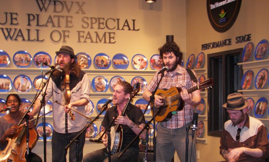 WDVX Fund Drive, James McMurtry and a Big City Wedding | Inside of ...