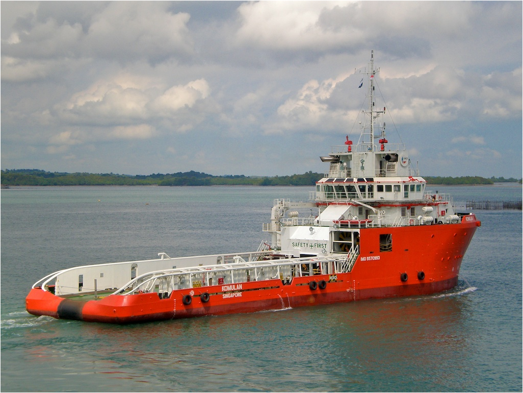AHTS, Ocean TUG, Bulk Carriers & Tankers: AHTS 10.880 BHP & 141 M/T ...