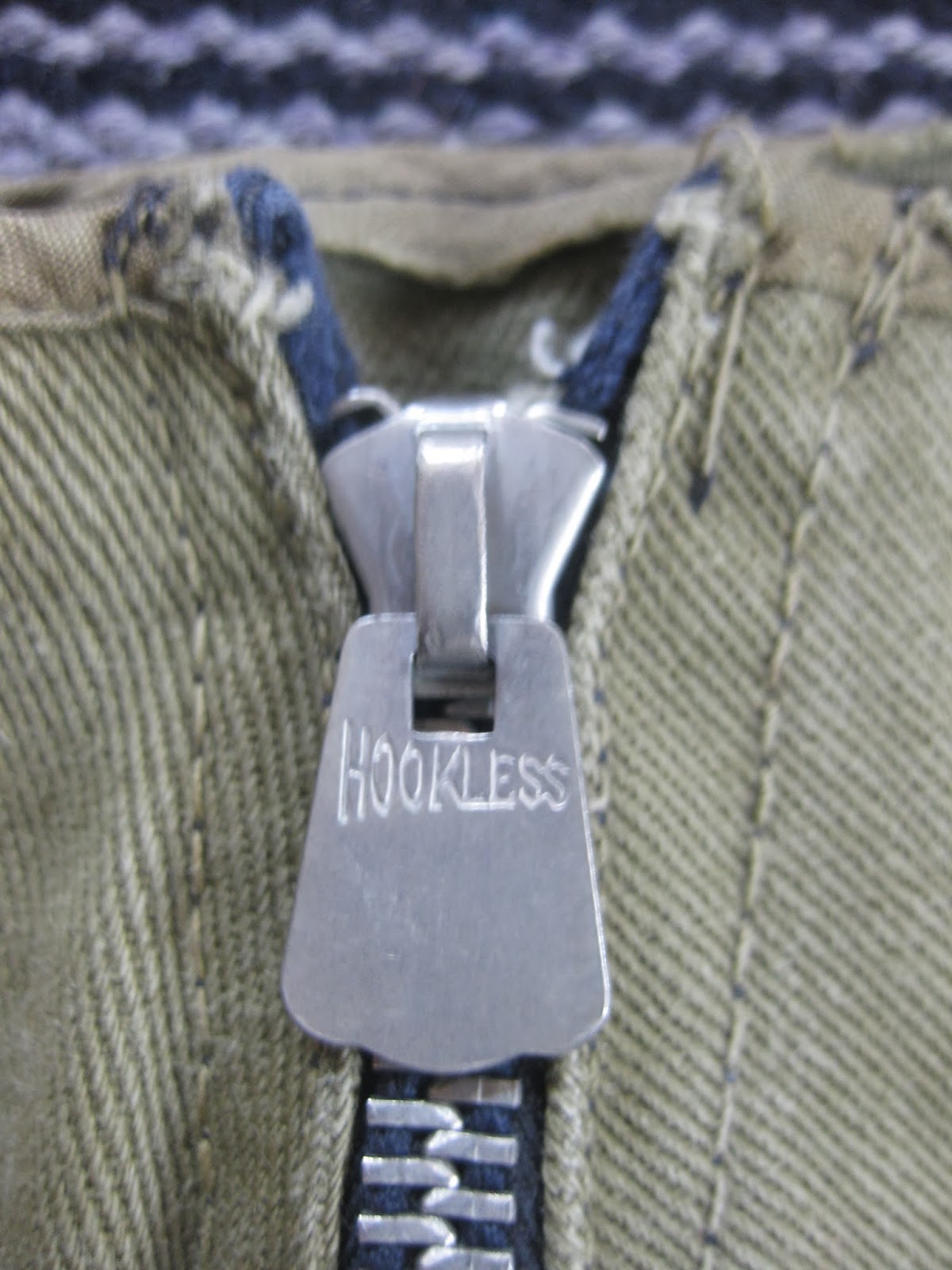 高円寺 古着屋 ナウ オア ネバー : 1928年 HOOKLESS