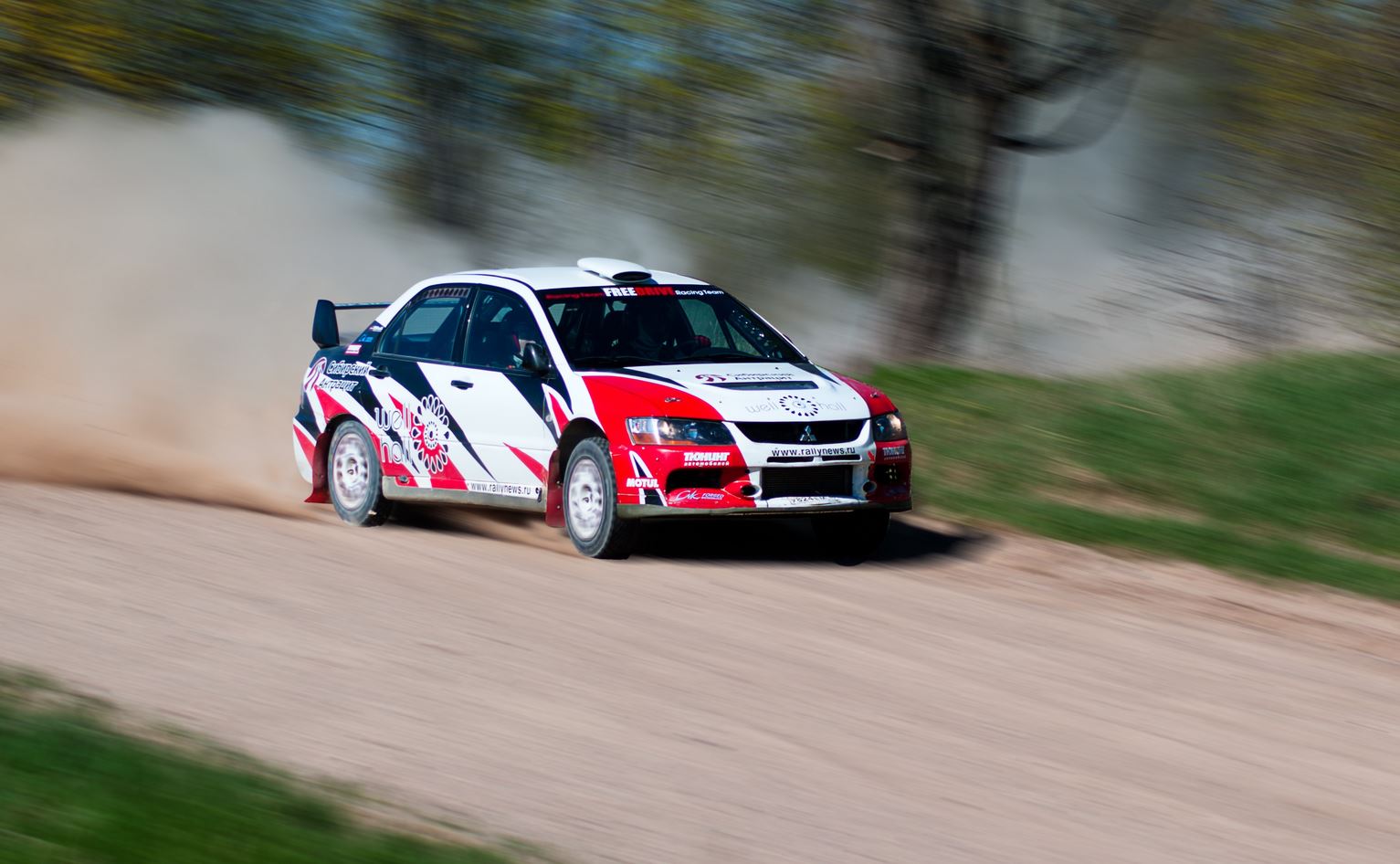 Ilmaisia kuvituskuvia: Autot