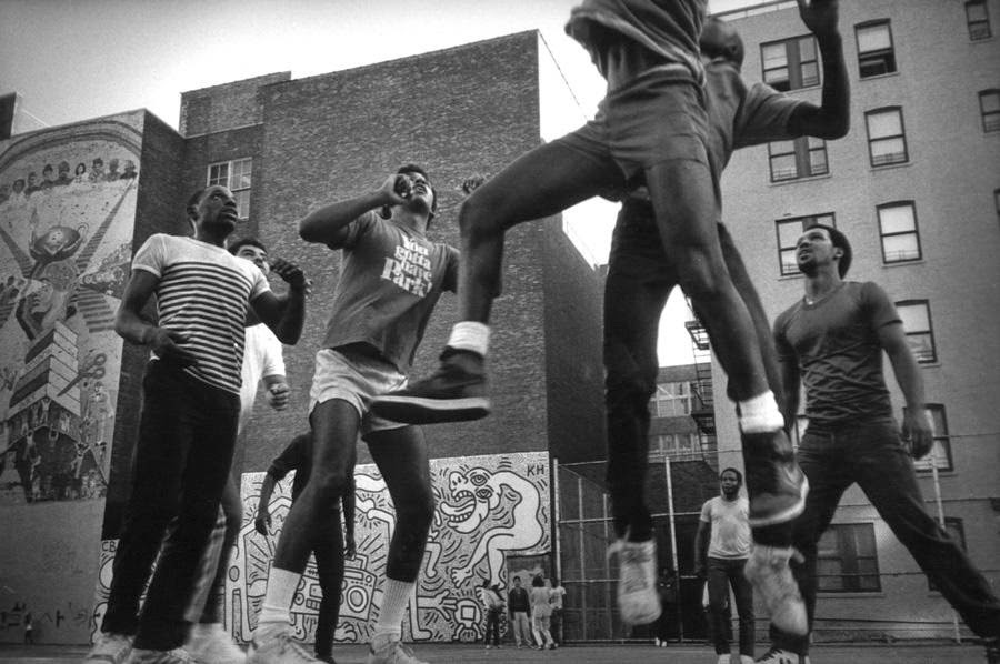 OLTRE IL MURO: ARTE e FOTOGRAFIA: KEN HEYMAN | PHOTOGRAPHER