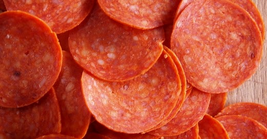 lubodeman: Pepperoni: Amerika Favorit Pizza Topping