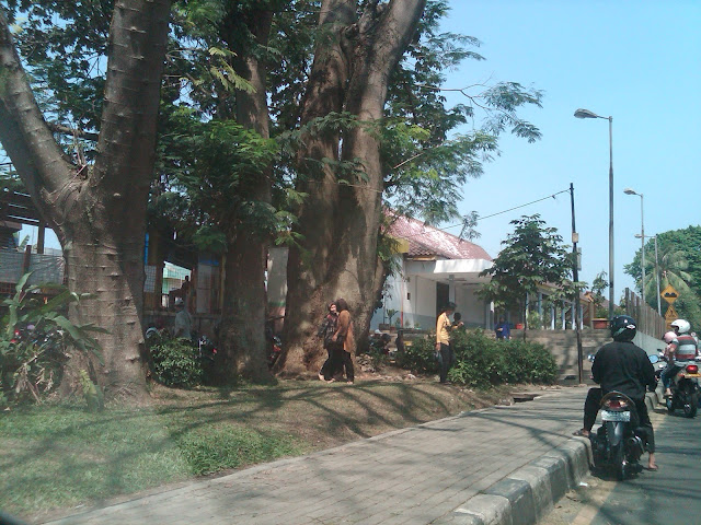 INFO JAKARTA: STASIUN KERETA API KAMPUS UI, DEPOK