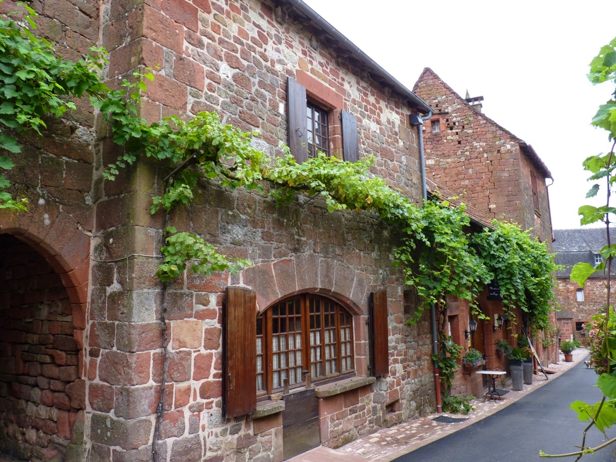 COLLONGES LA ROUGE 1 (19) - Mes balades, mes petits-enfants, mon tricot ...