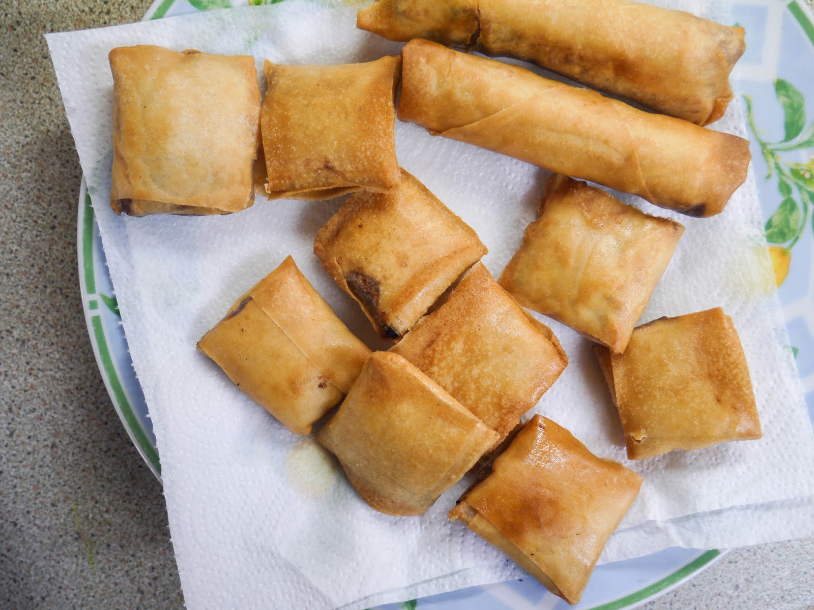 This Muslim Girl Bakes: Current Favourites #7: Spring Roll Squares and ...