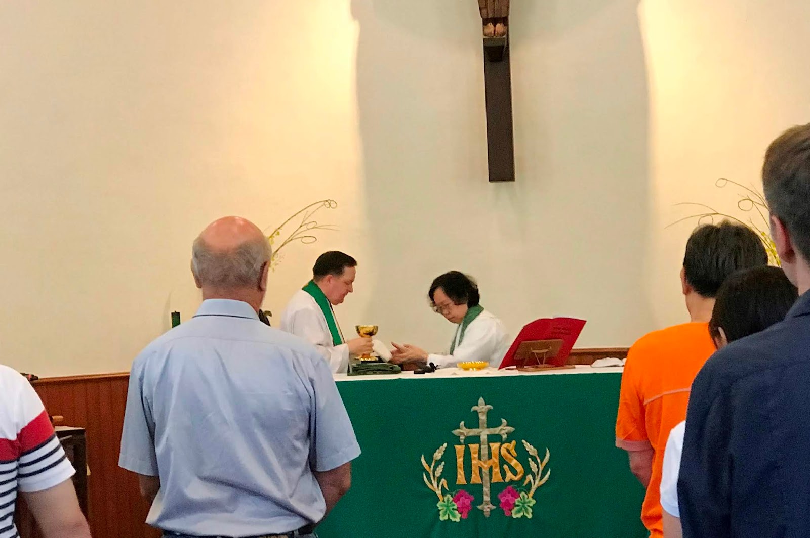 Mookoo's Home (木咕子的家): Rev. Robert Martin Visits St. James', in Taichung