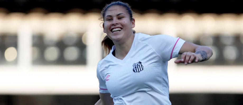Jessica Martinez sai do banco para dar a vitória às Sereias sobre o ...