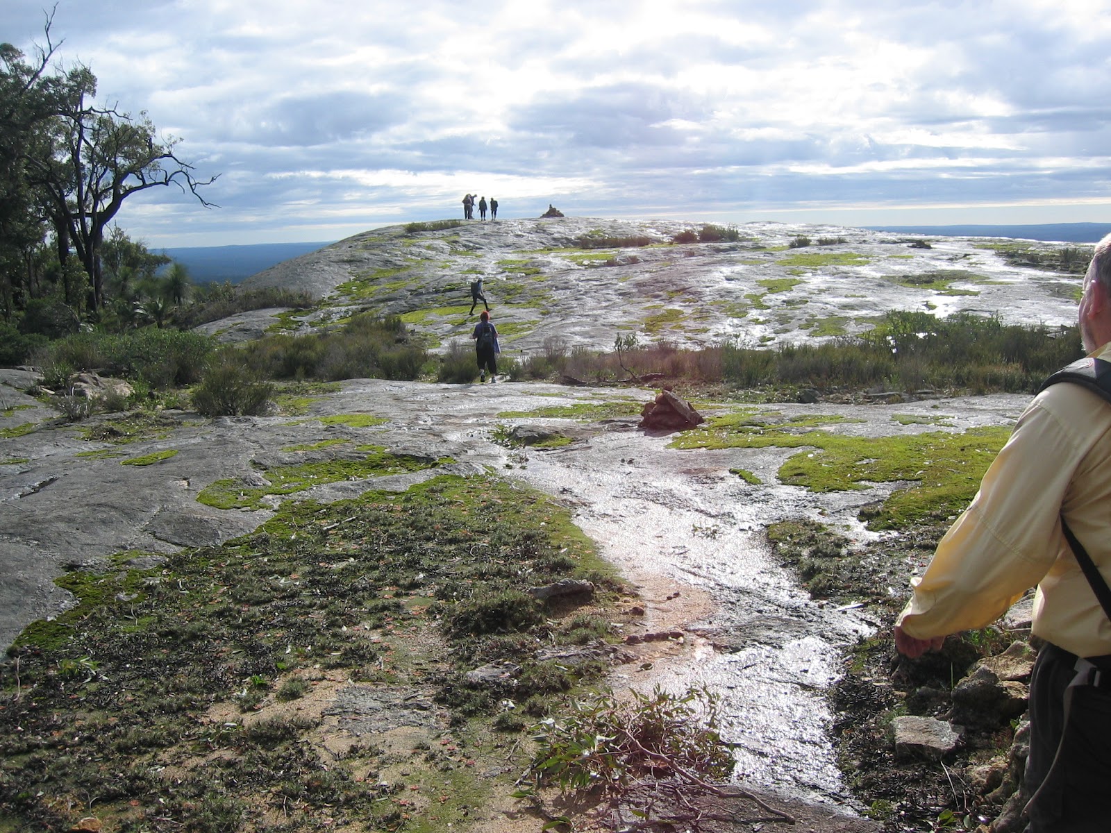 kenno-perth-wa: Sullivan Rock to Monadnocks Campsite Walk