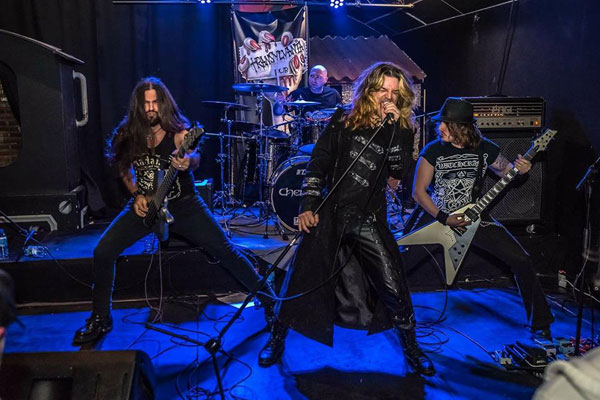 Diario de un Metalhead: CHEROKEE: Nuevo álbum, single y fechas de ...