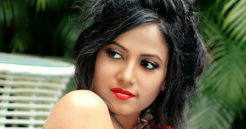 Pinky Priyadarshini Height, Weight, Age, Biography,Wiki,Photos & Wallpapers