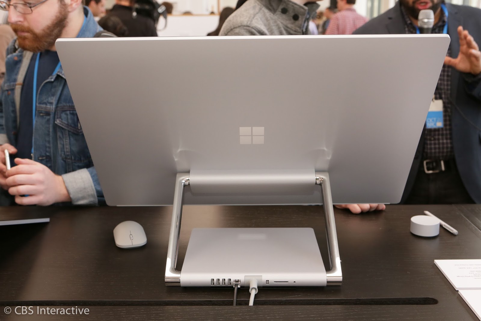 El ordenador del futuro de Microsoft ~ SmartMoon