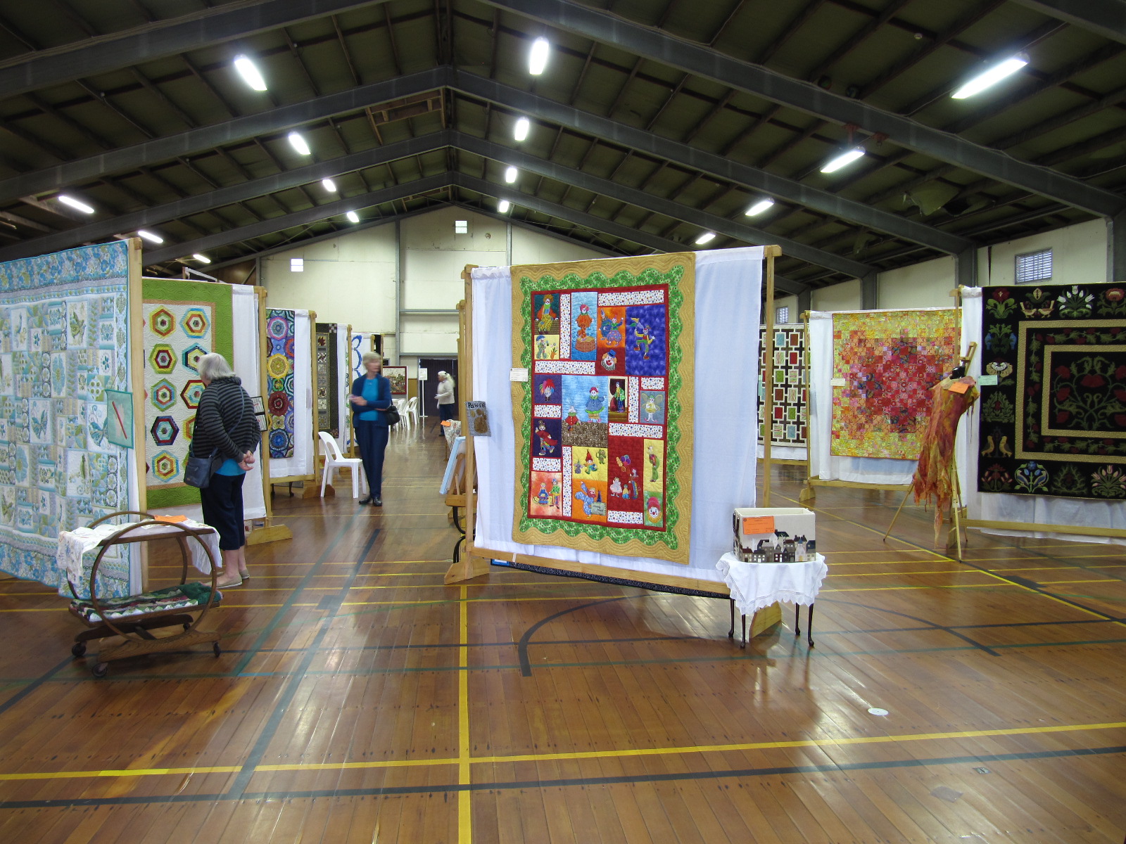 Stitching on my patch...: Tauranga Patchwork & Quilters Exhibition Part 3