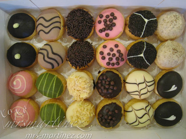 Surprise! Surprise! J.PoPs Baby Donuts from J.CO - MrsMartinez's Raves ...