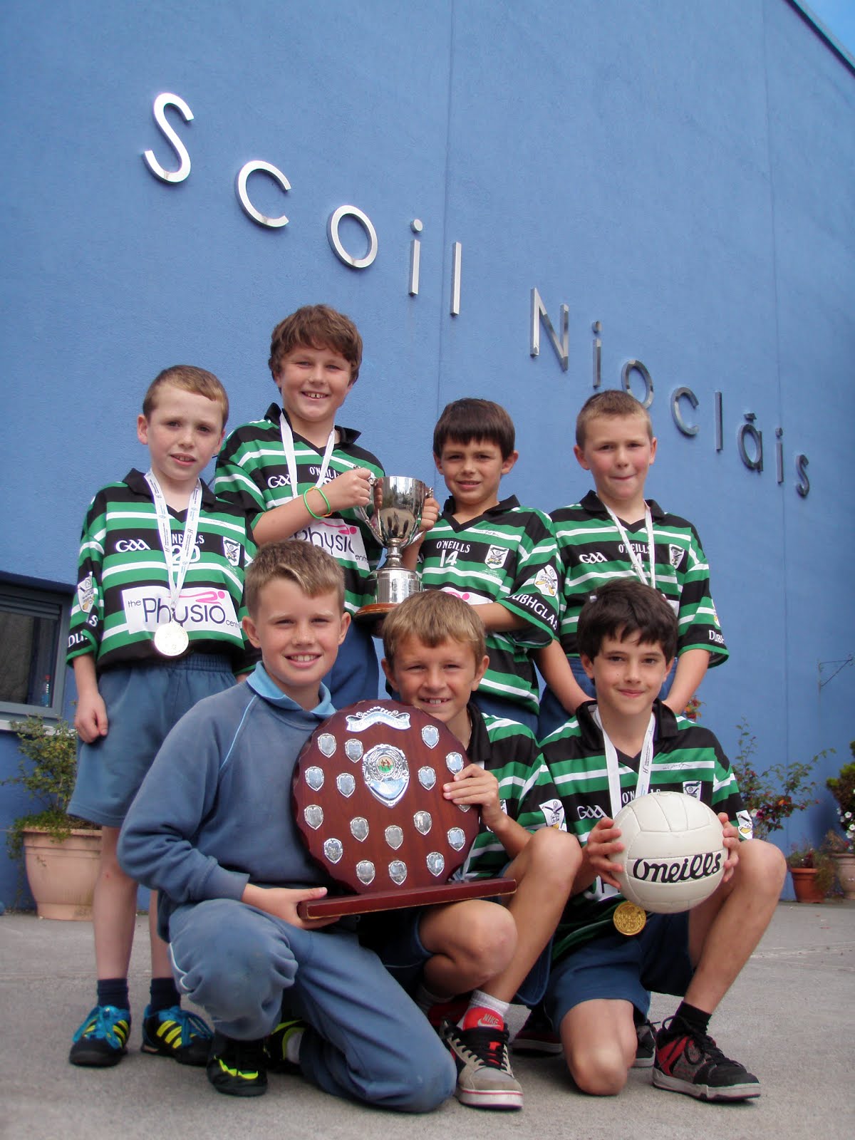 Scoil Niocláis Primary School: Community Games Winners