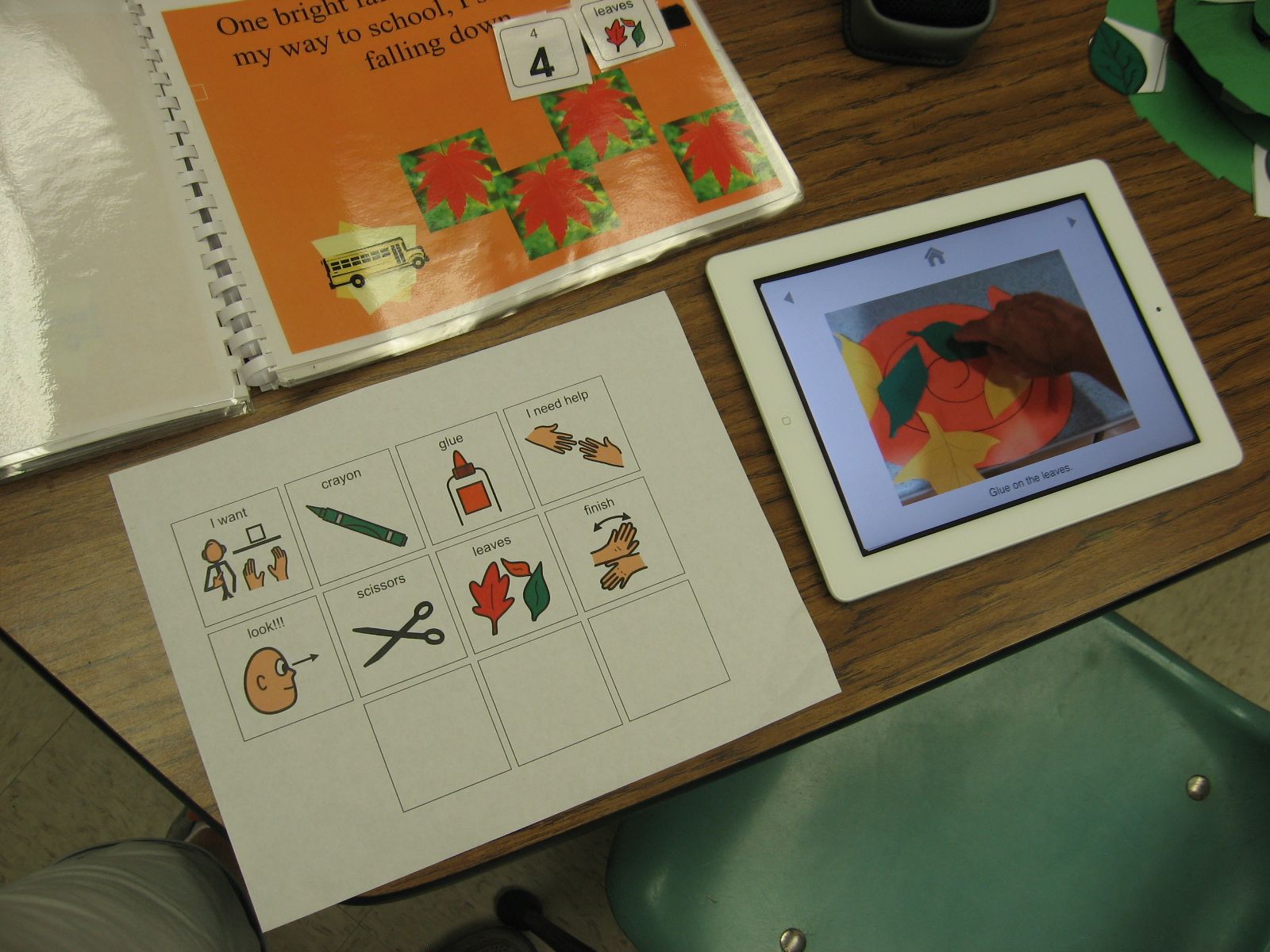 Chapel Hill Snippets: Fall Leaves Craft --iPad, Pictello, and Boardmaker