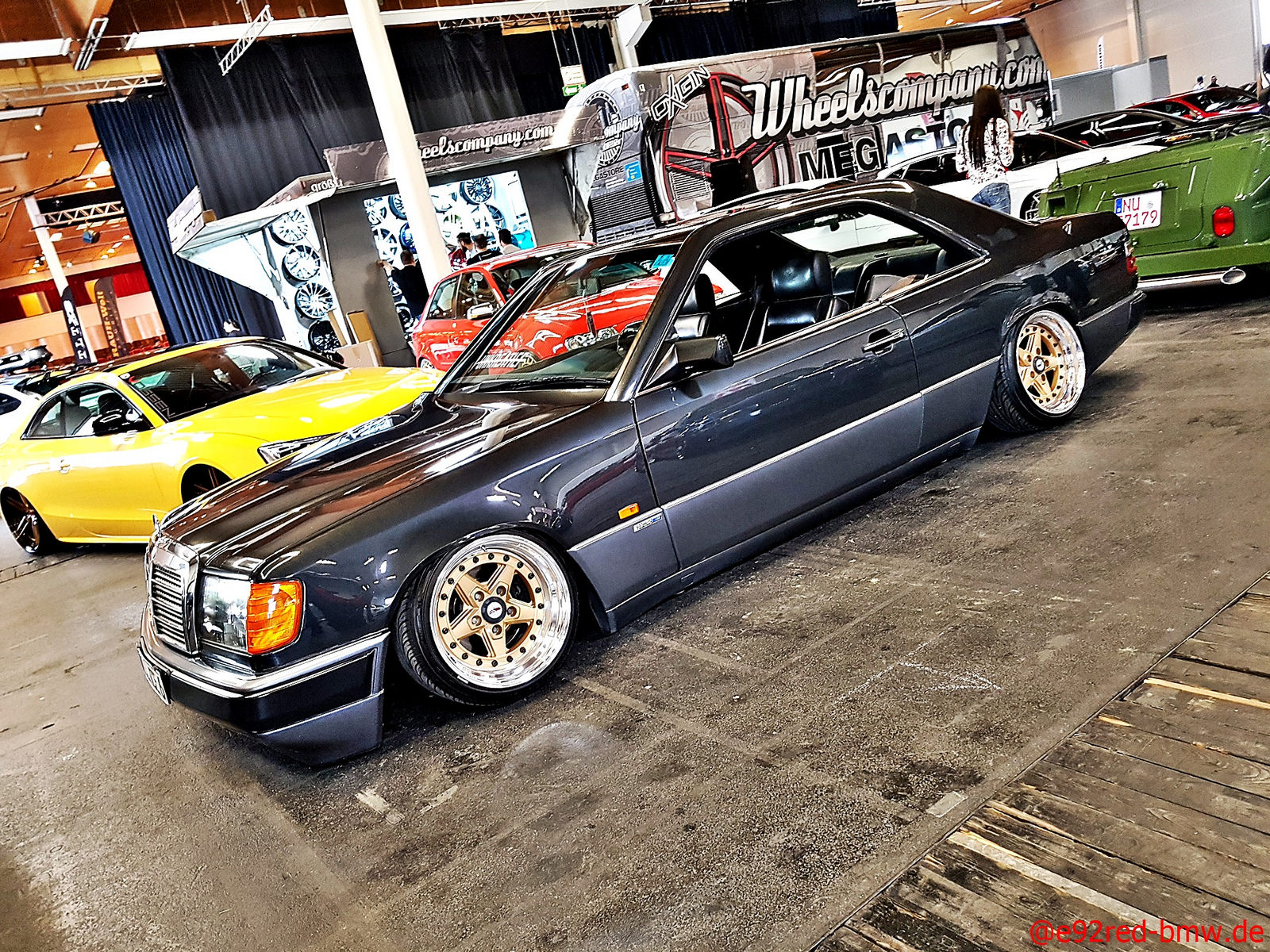 Mostbook: Tuning Mercedes Benz W124 Stance