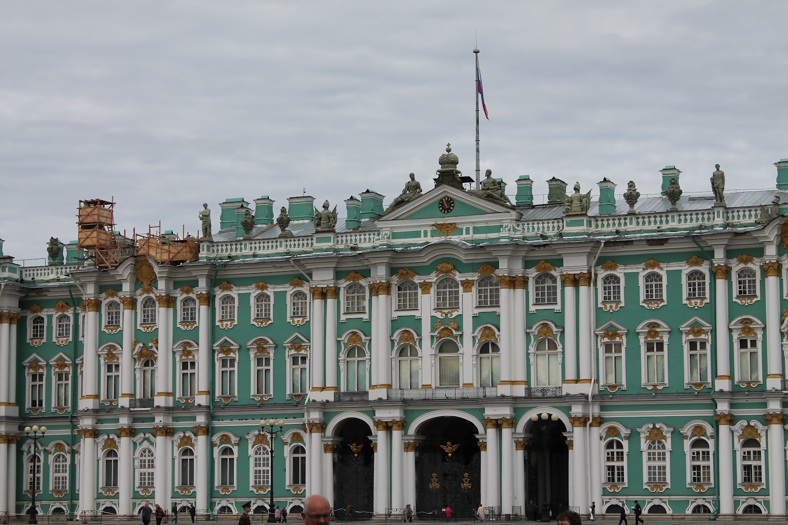Henneberg på hovedet: Skt. Petersborg, Rusland - program