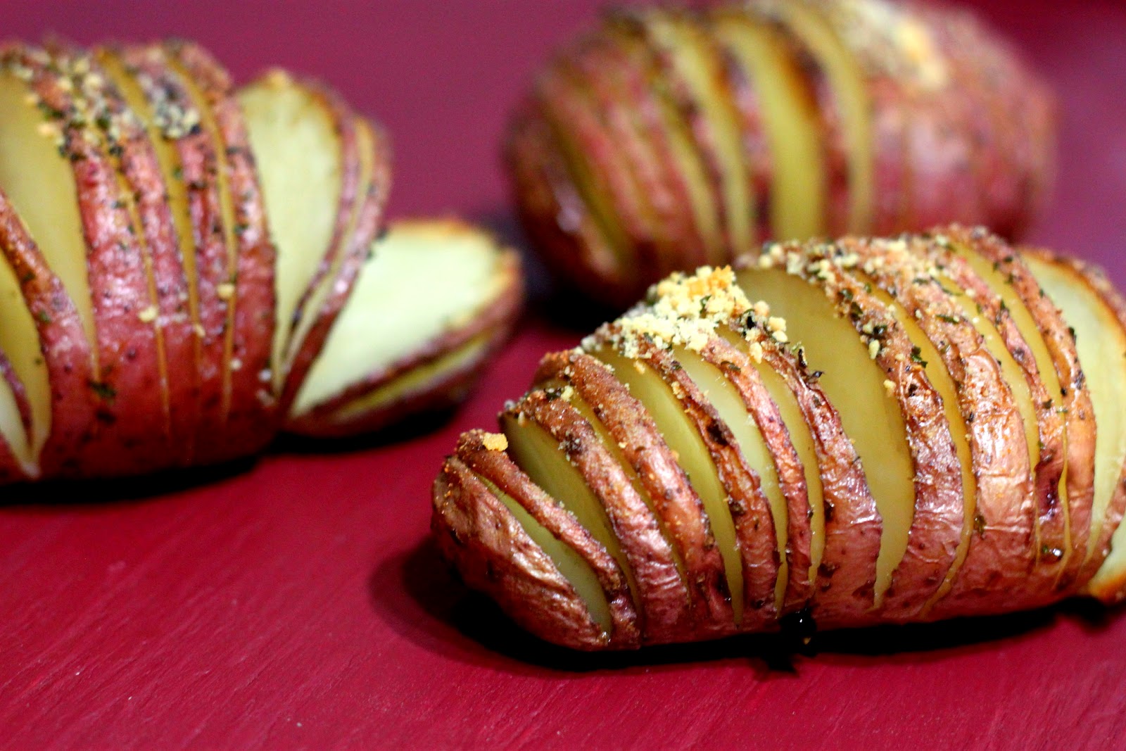 Confections from the Cody Kitchen: Fanned and Roasted Red Potatoes