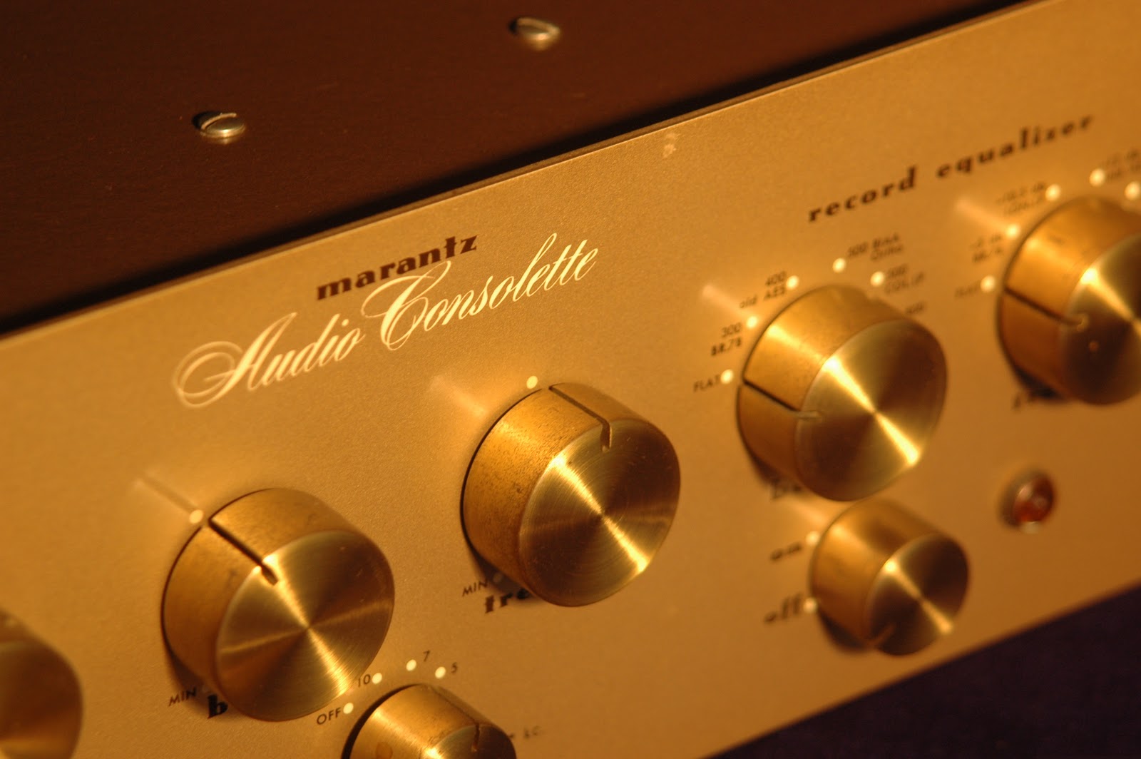ANALOG: The Sound of Classic Marantz