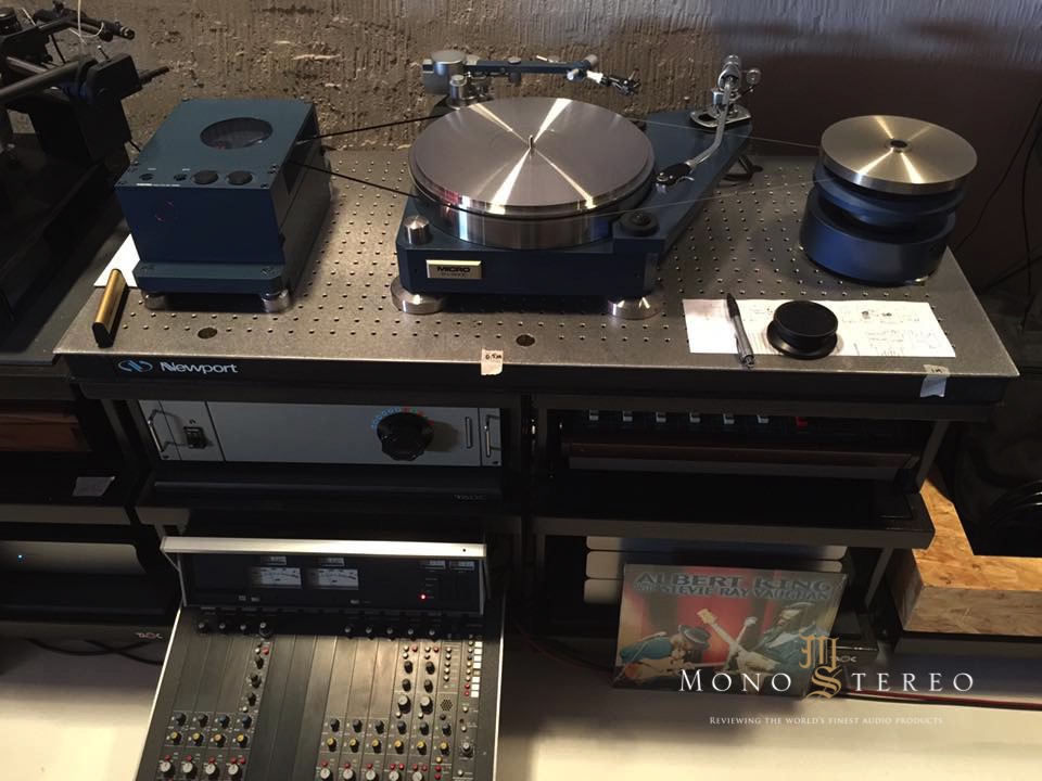 Analog heaven in Hong Kong – M & S | Ultimate High-Fidelity