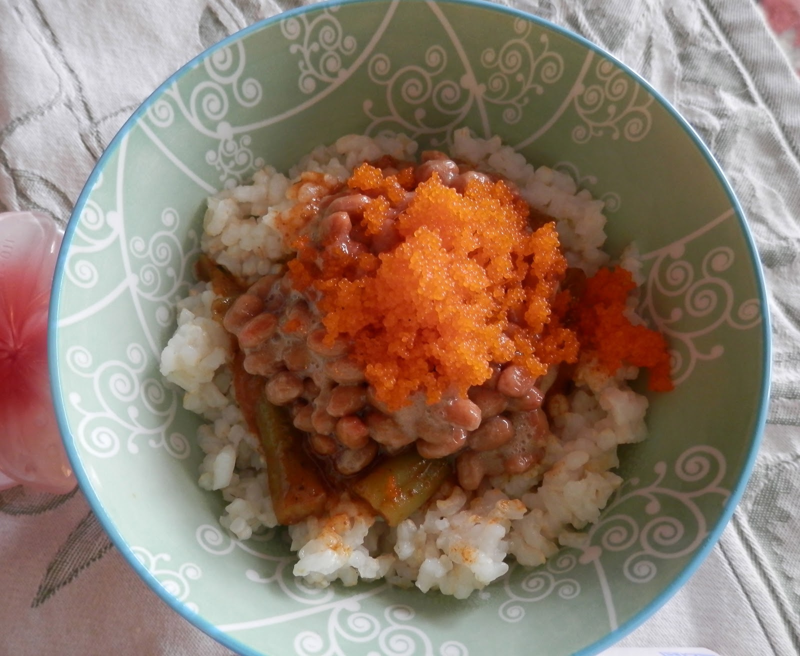 Dosanko in the South: Natto Curry Masago Bowl
