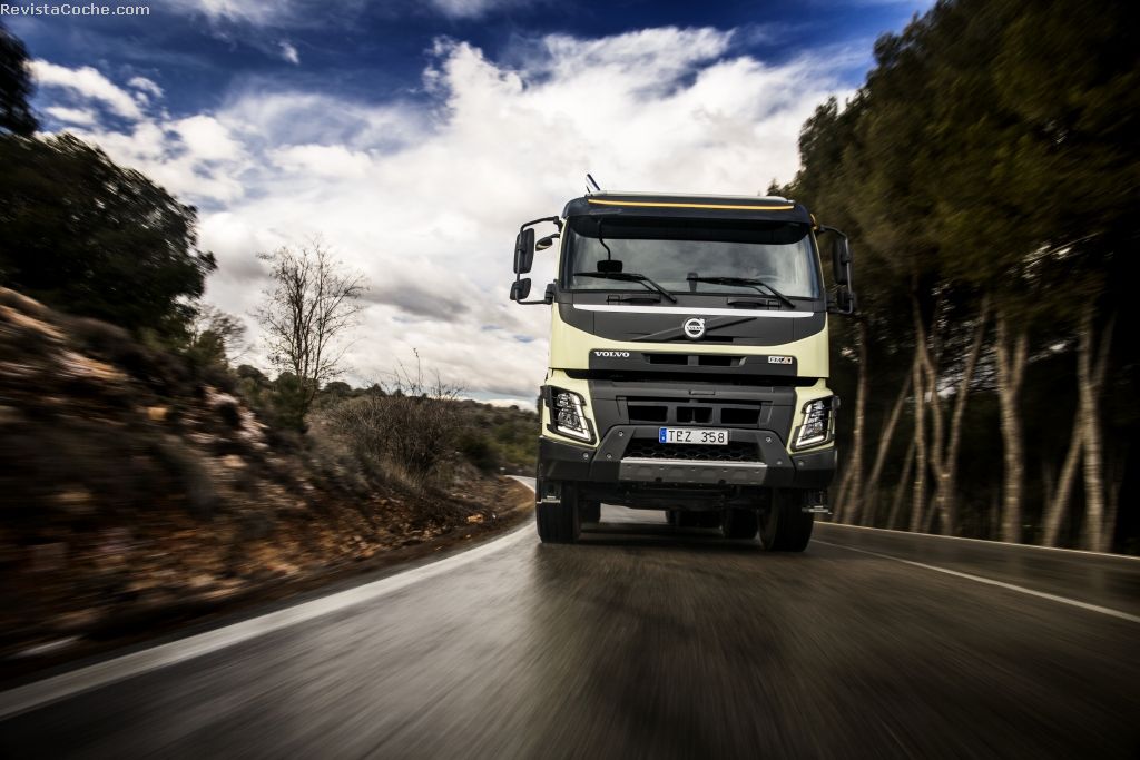 Revista Coche: Ya está aquí el nuevo Volvo FMX (información, vídeos y ...