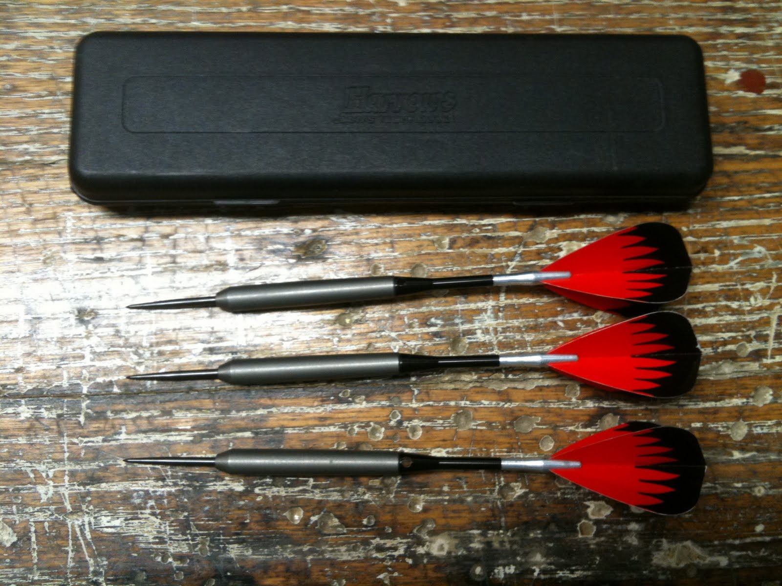 The Dart Indoors: 23 gram smooth Copper Tungsten darts