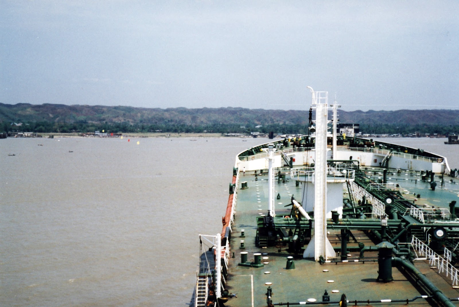 'ZIEN EN WETEN': NISO M.S. SHELL TANKERS B.V. ( SLOT.)